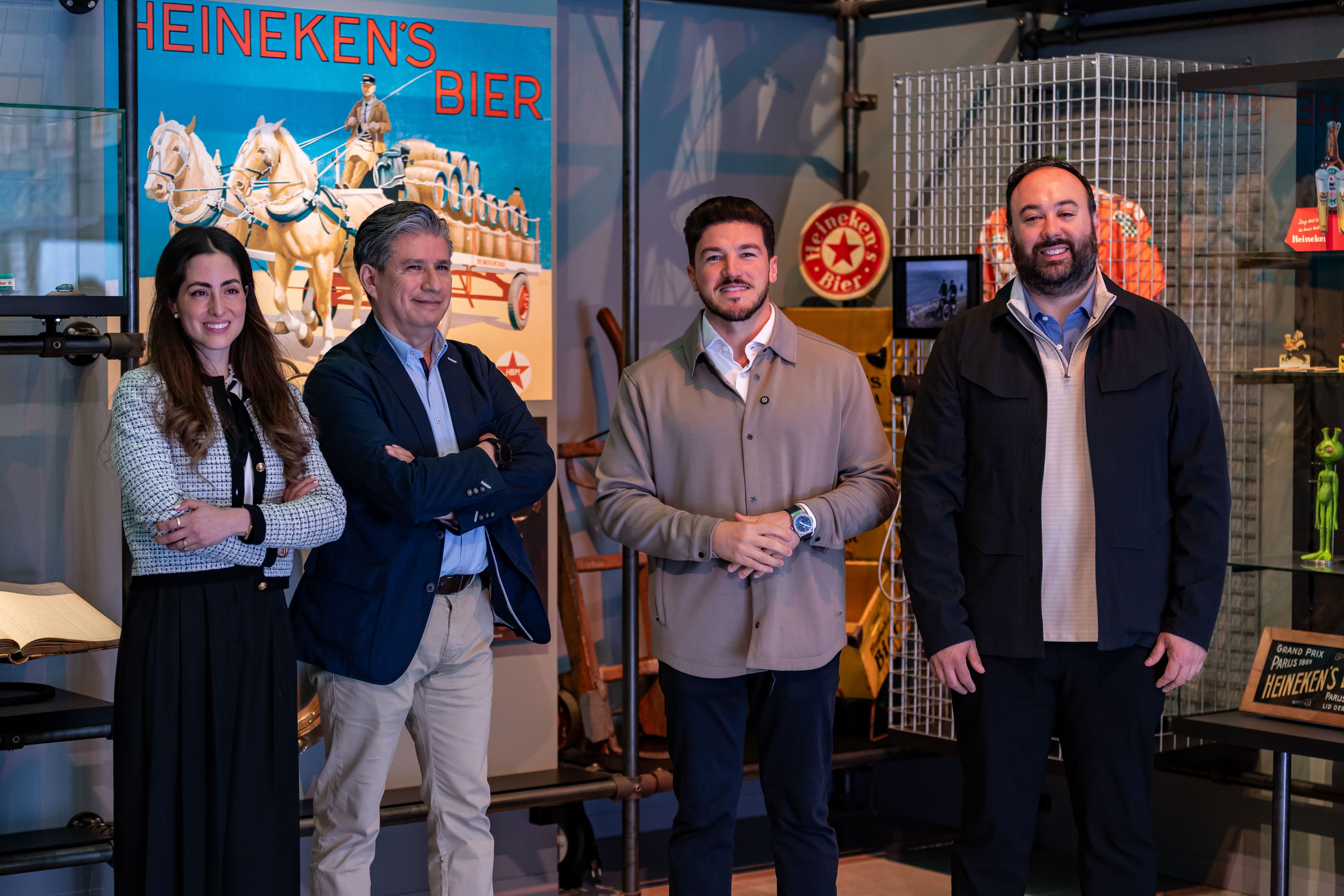 Anuncia Samuel inversión de Heineken en NL de €400 mde
