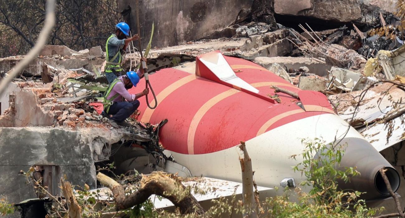 Cifra de muertos en la tragedia aérea de Air India supera los 270