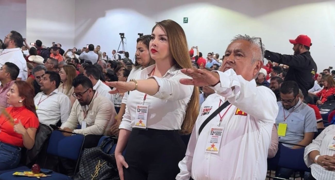 Cendy Robles toma protesta como nueva dirigente nacional del PT