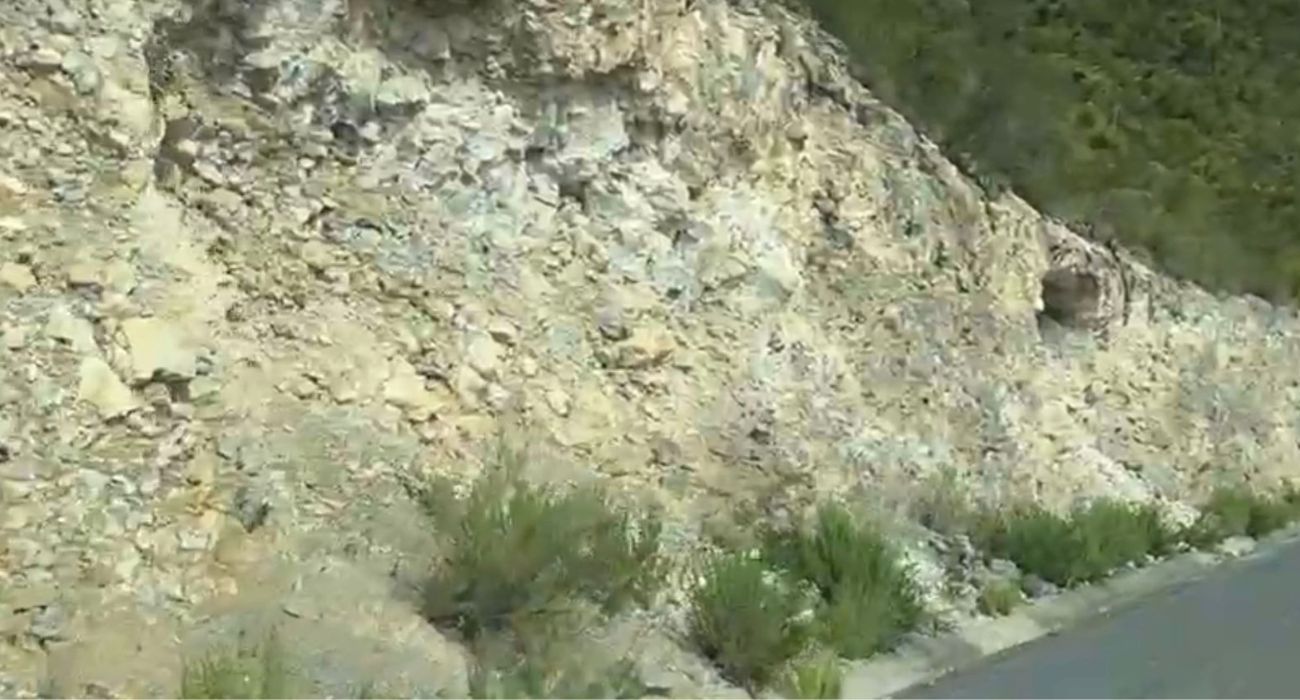Advierten sobre peligro en carretera Victoria-Bustamante