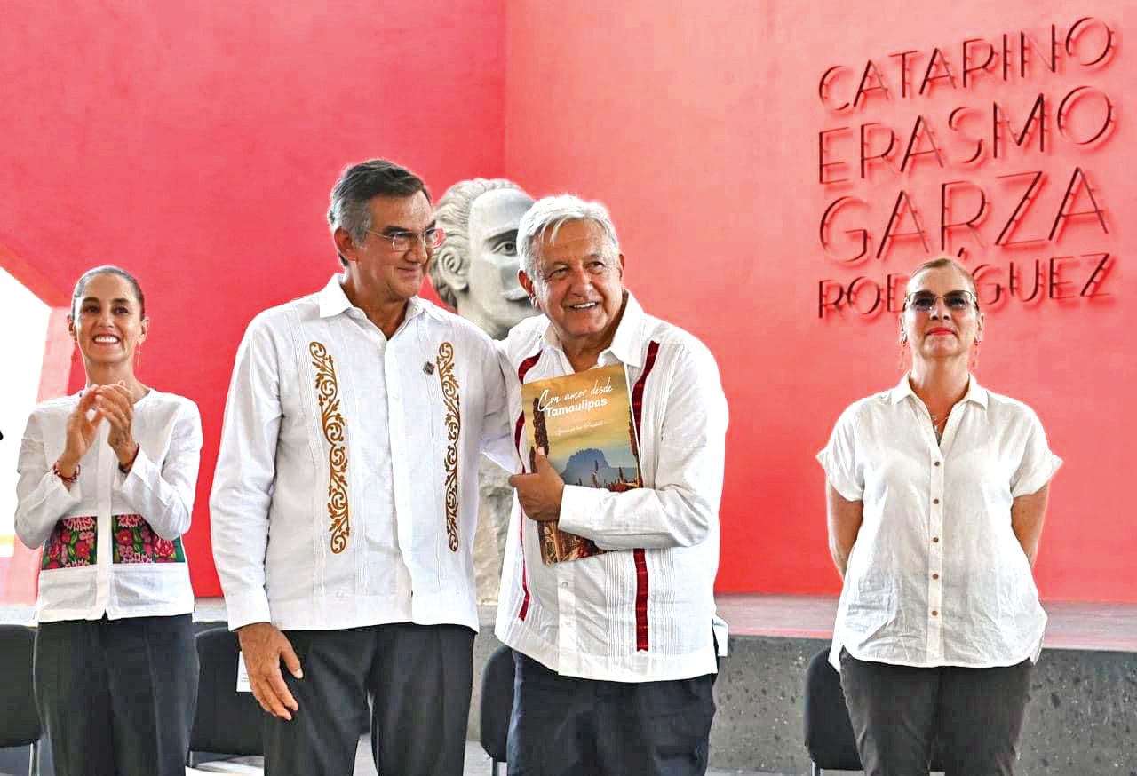 AMLO rinde homenaje a Catarino Erasmo Garza en Matamoros