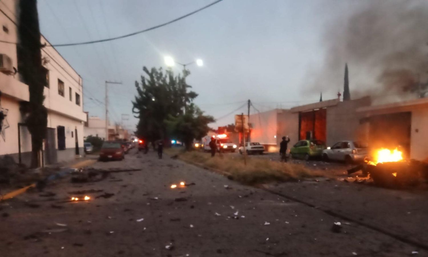Estalla coche bomba en Guanajuato; FGR investigará