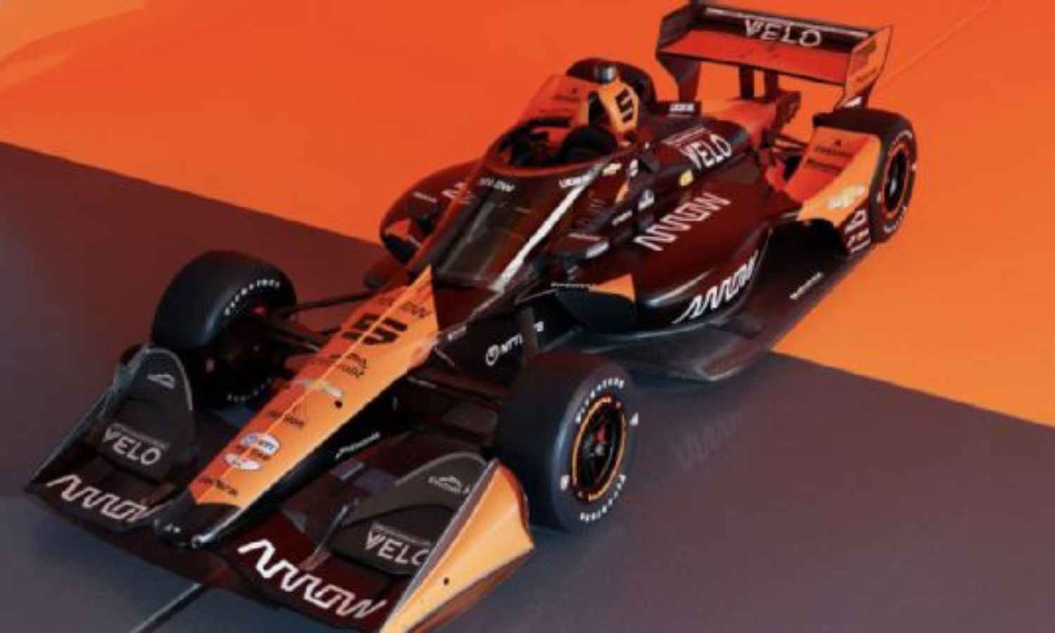 Presenta Arrow McLaren auto de Pato O'Ward para Indycar 2024