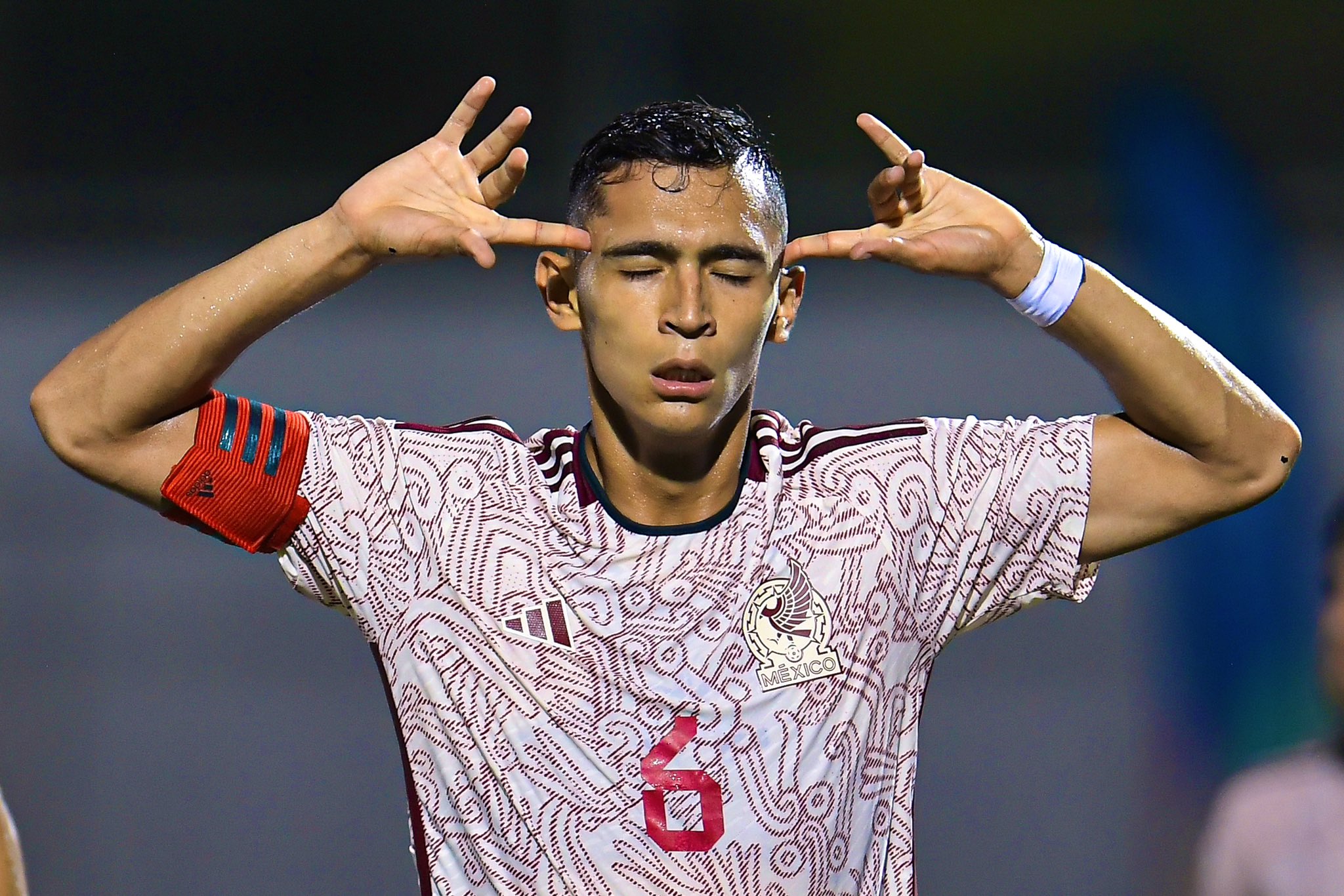 Fidel Ambriz es nuevo jugador del Rayados de Monterrey