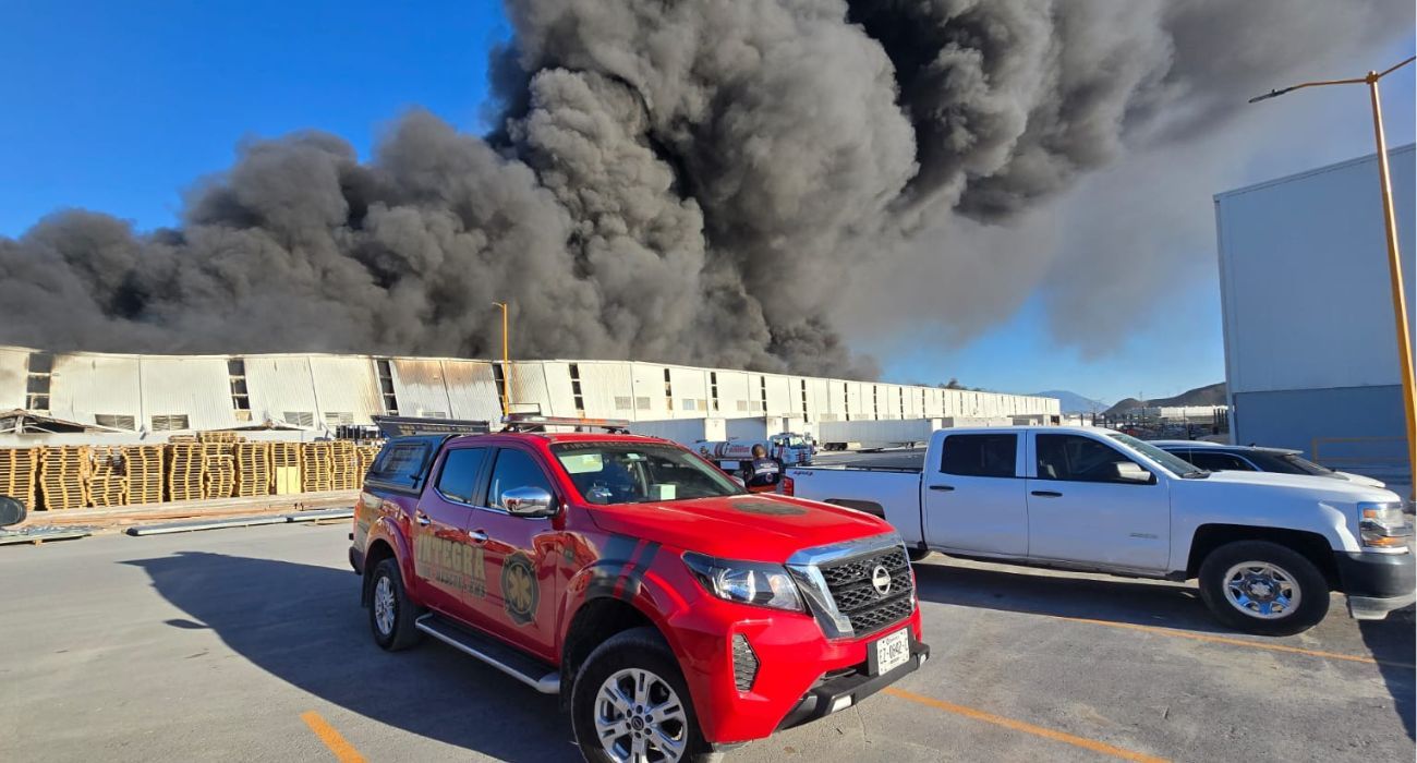 Incendio en planta de DAIMAY en el Parque FINSA