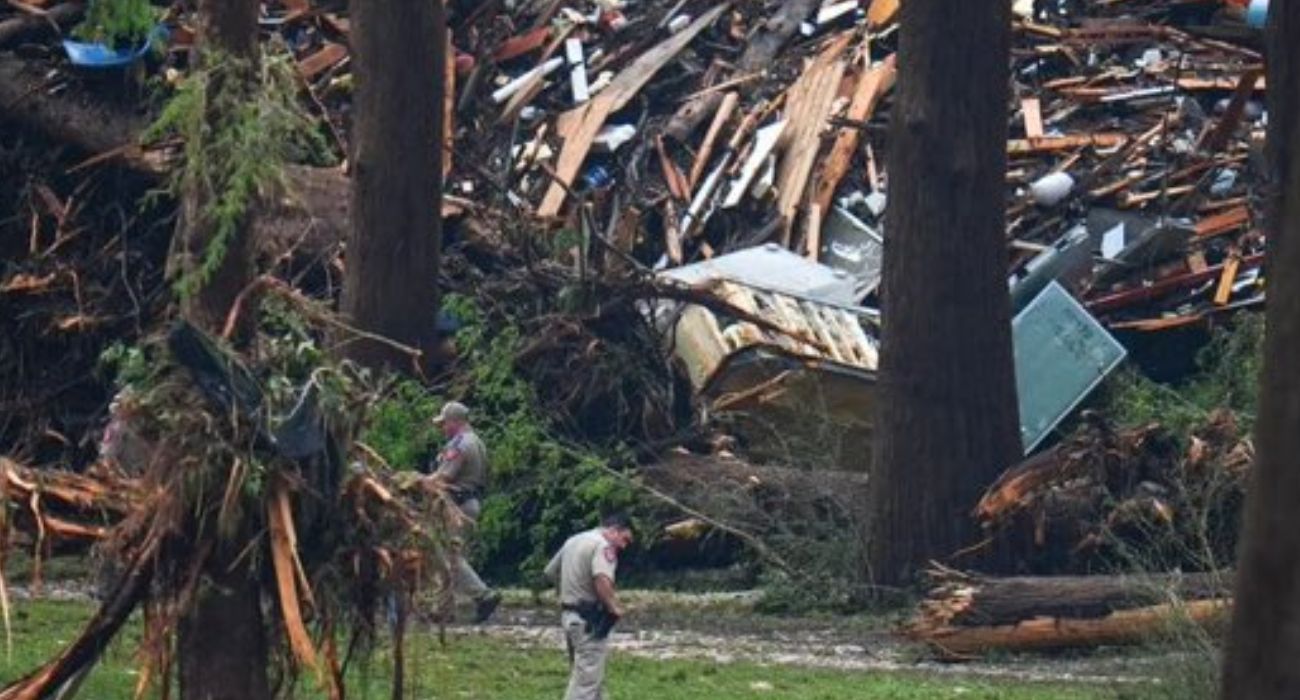Se eleva a 68 la cifra de fallecidos tras inundaciones en Texas