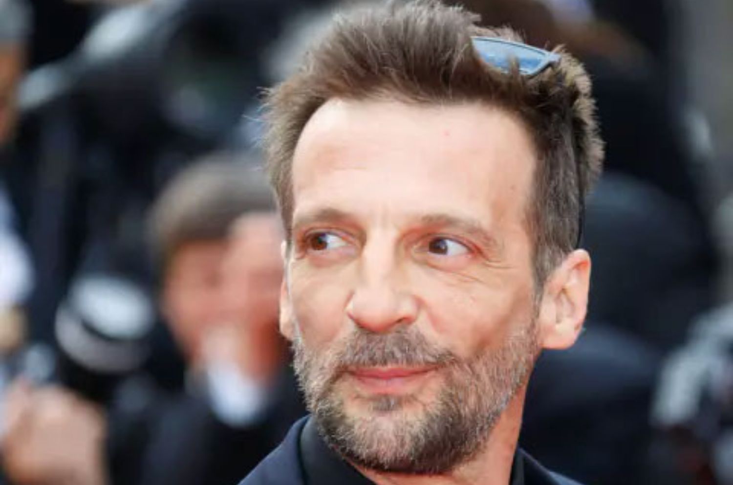 Actor francés Mathieu Kassovitz sufre accidente de moto