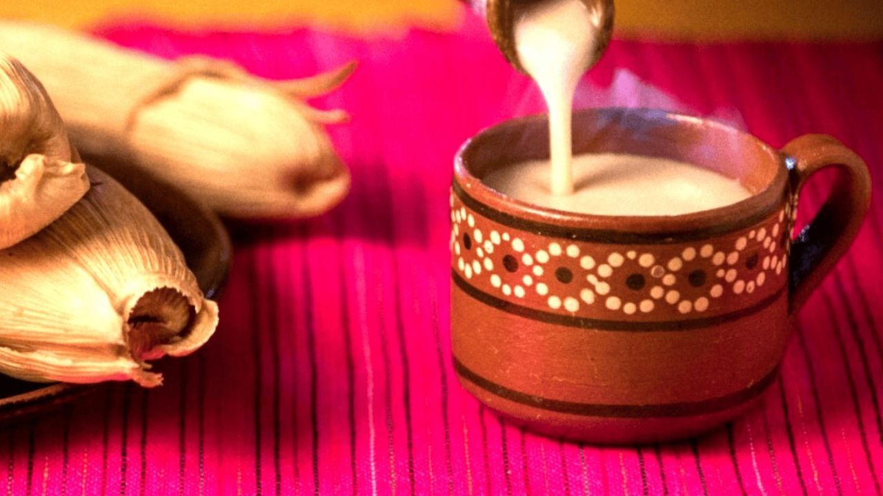 Atole: bebida tradicional y riqueza cultural del país