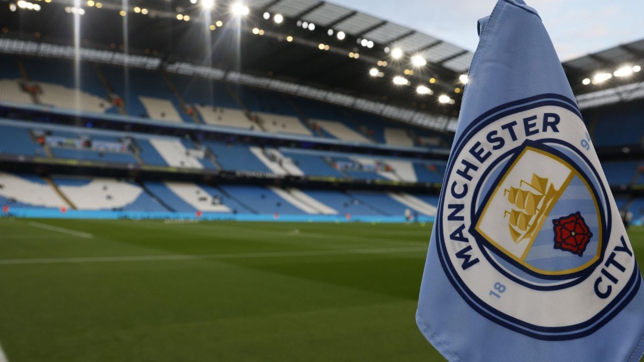 Aumentan a 130 los cargos del Manchester City por irregularidades