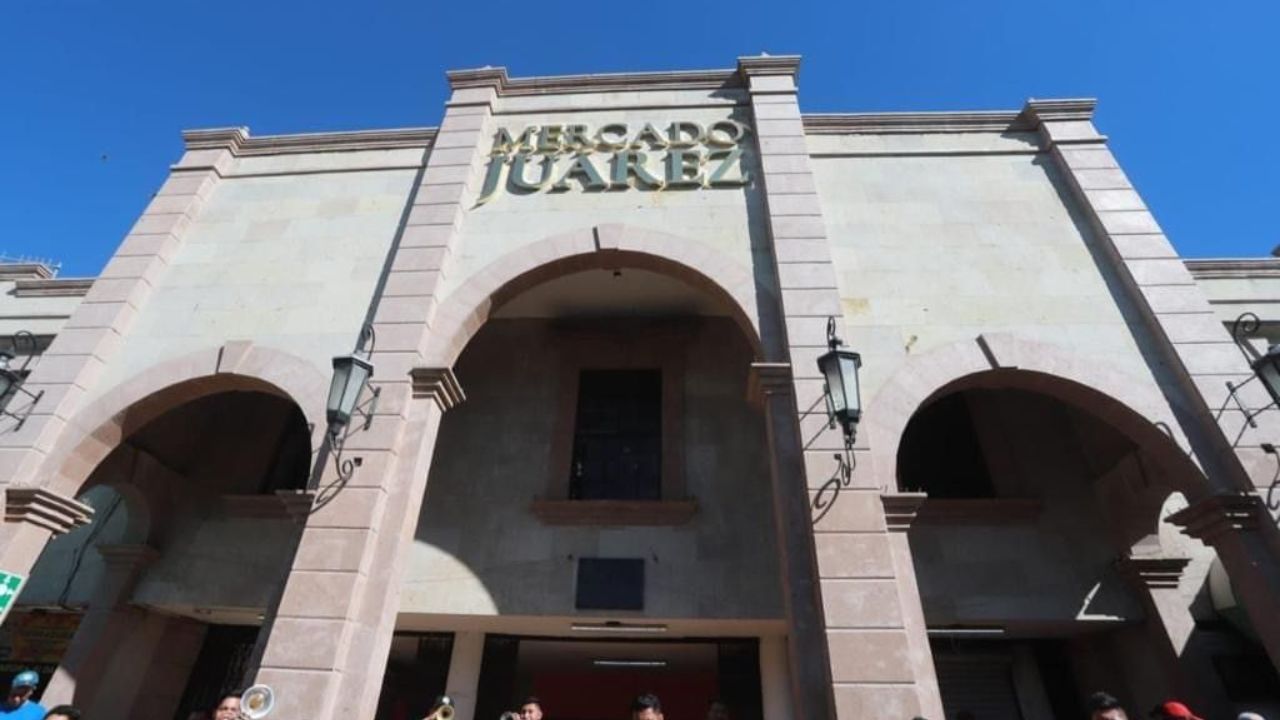 Festejan 66 años del mercado Juárez de Saltillo