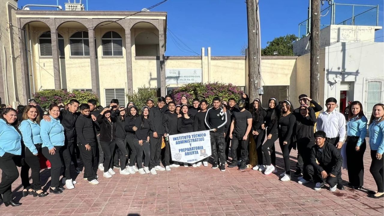 Cierran instituto; alumnos quedan con educación trunca