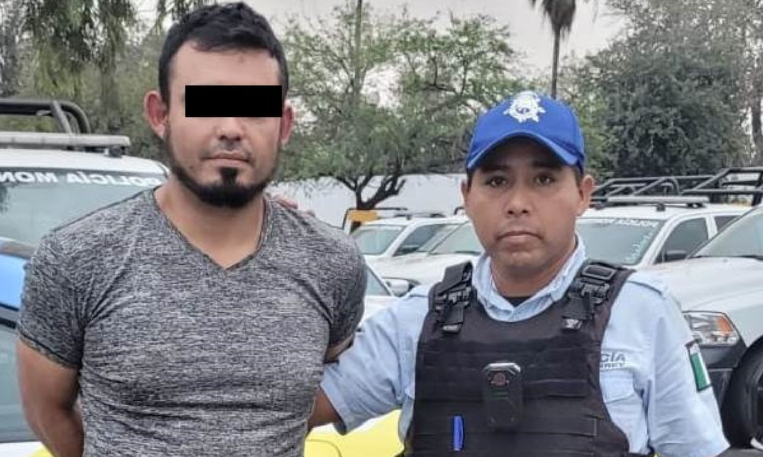 Detienen a conductor a bordo de auto robado en Monterrey