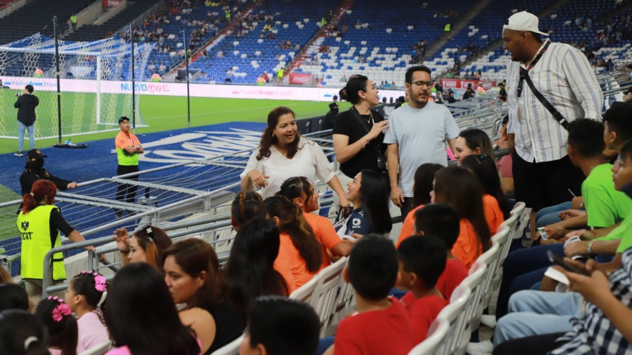 DIF Capullos tuvo noche futbolística en la SuperCopa Monterrey