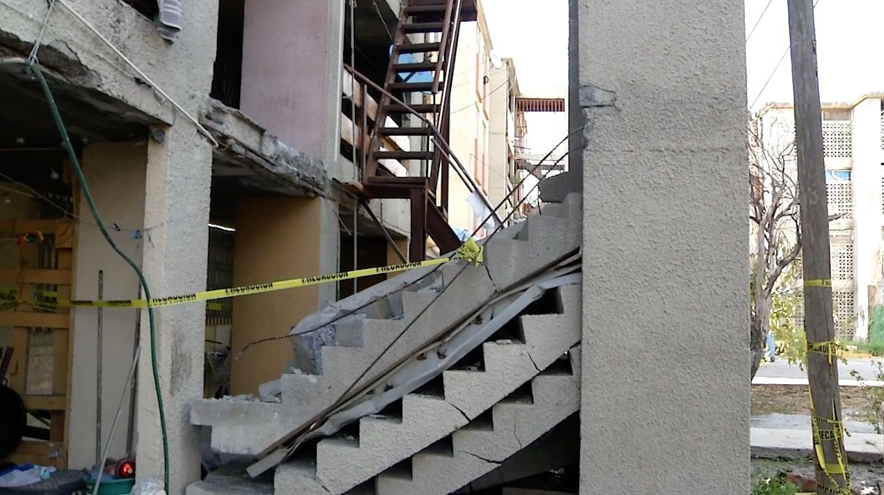 Ofrece Escobedo opciones de vivienda a vecinos de Plaza Sol