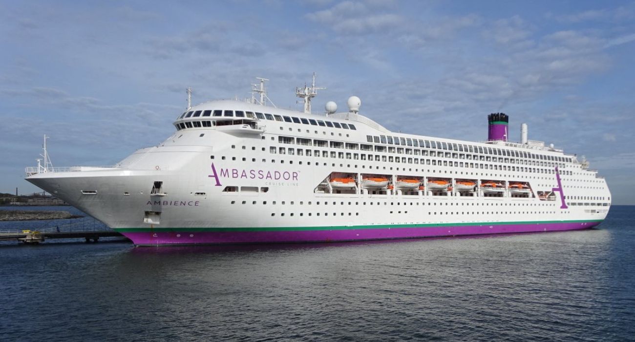 Confinan a 1,700 personas en crucero por brote gastrointestinal