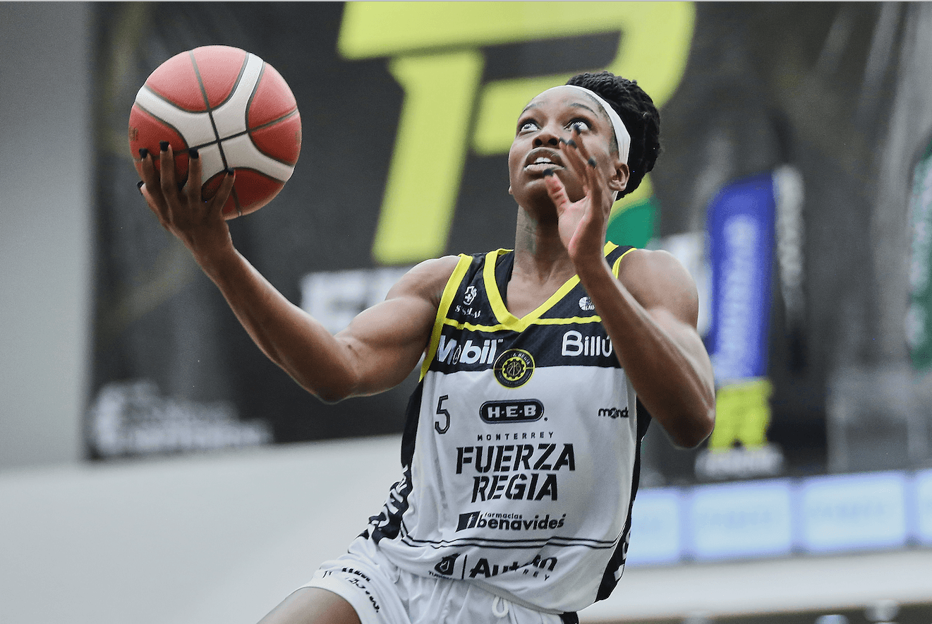 Fuerza Regia Femenil comienza su camino hacia el título