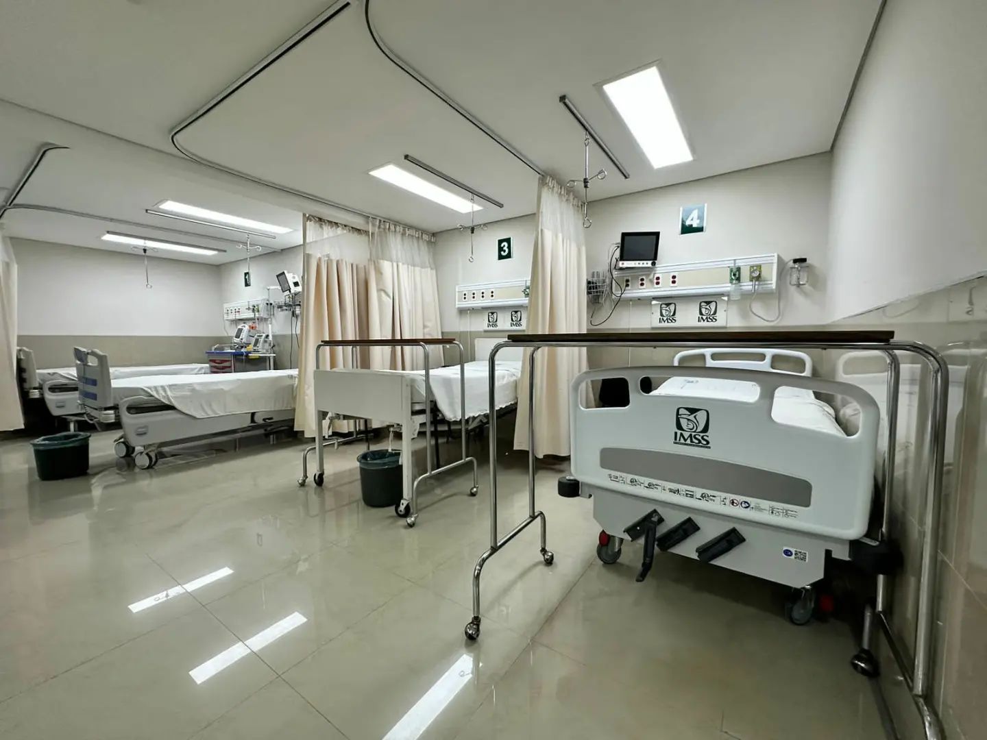 IMSS integrará a 415 médicos especialistas jubilados