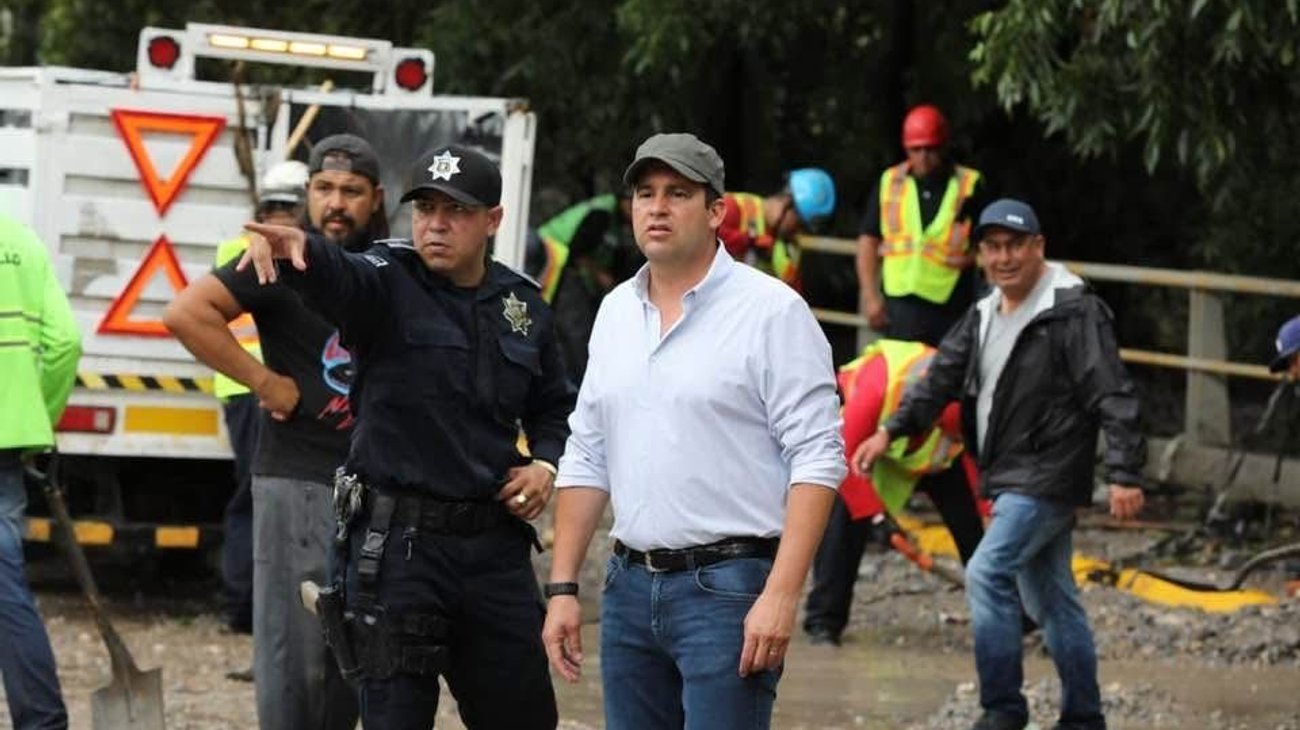 Alcalde Javier Díaz supervisa labores tras lluvias en Saltillo