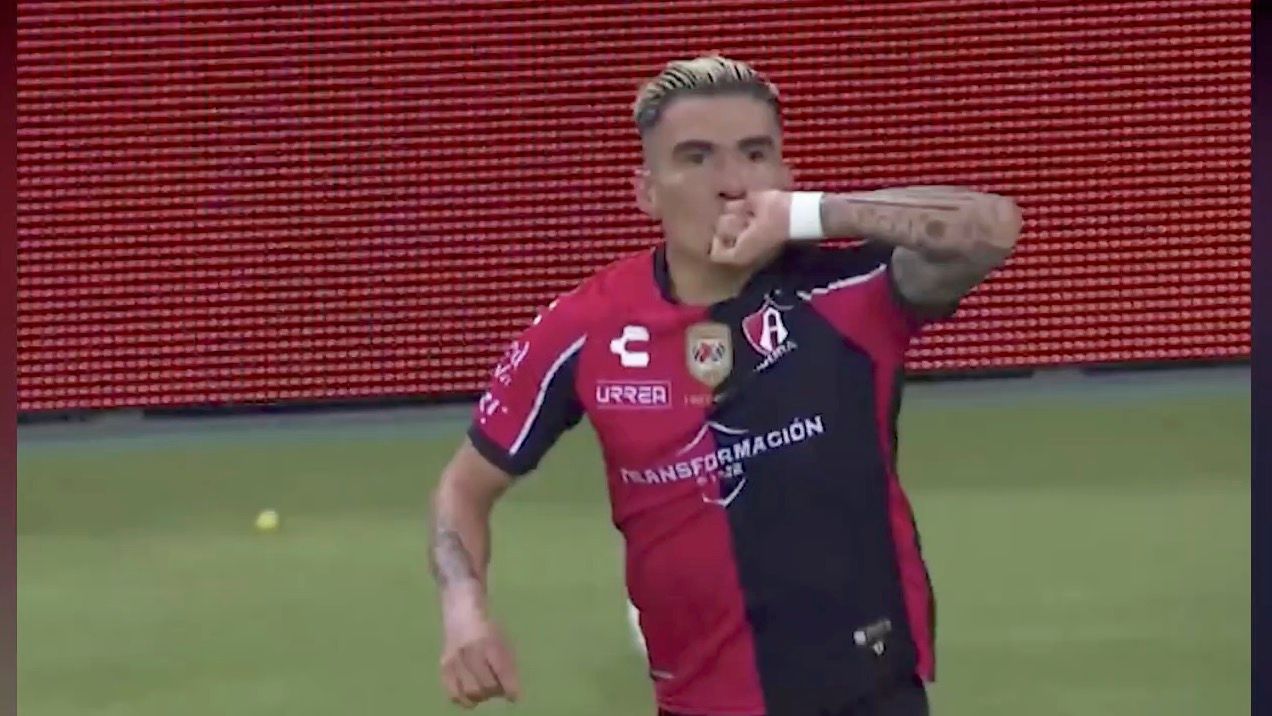 Llega Luis 'El Hueso' Reyes como refuerzo a Rayados