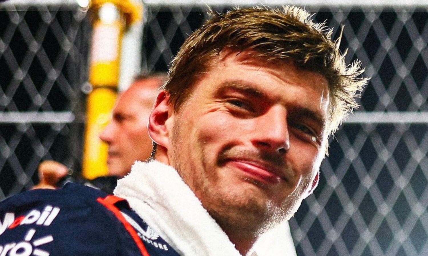 Max Verstappen ya está en México; llega en su avión privado