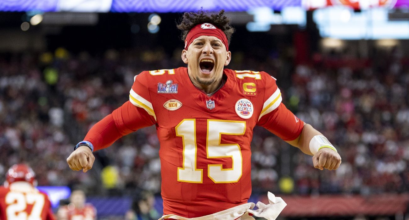 Patrick Mahomes anuncia el nacimiento de su tercer hijo