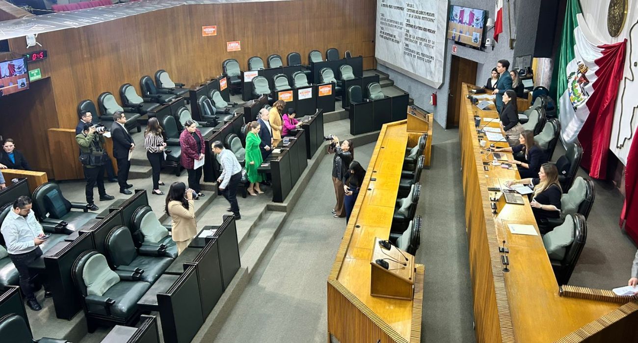 Buscan aprobar en primera vuelta reforma judicial en mayo