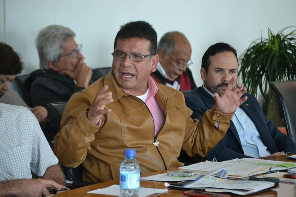 Enrique Sarmiento buscará candidatura de alcaldía de Torreón Enrique Sarmiento buscará candidatura de alcaldía de Torreón