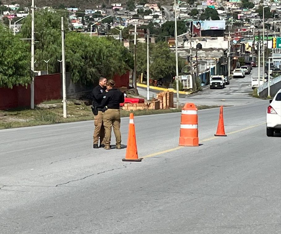 Regresan retenes de placas, dicen es por seguridad