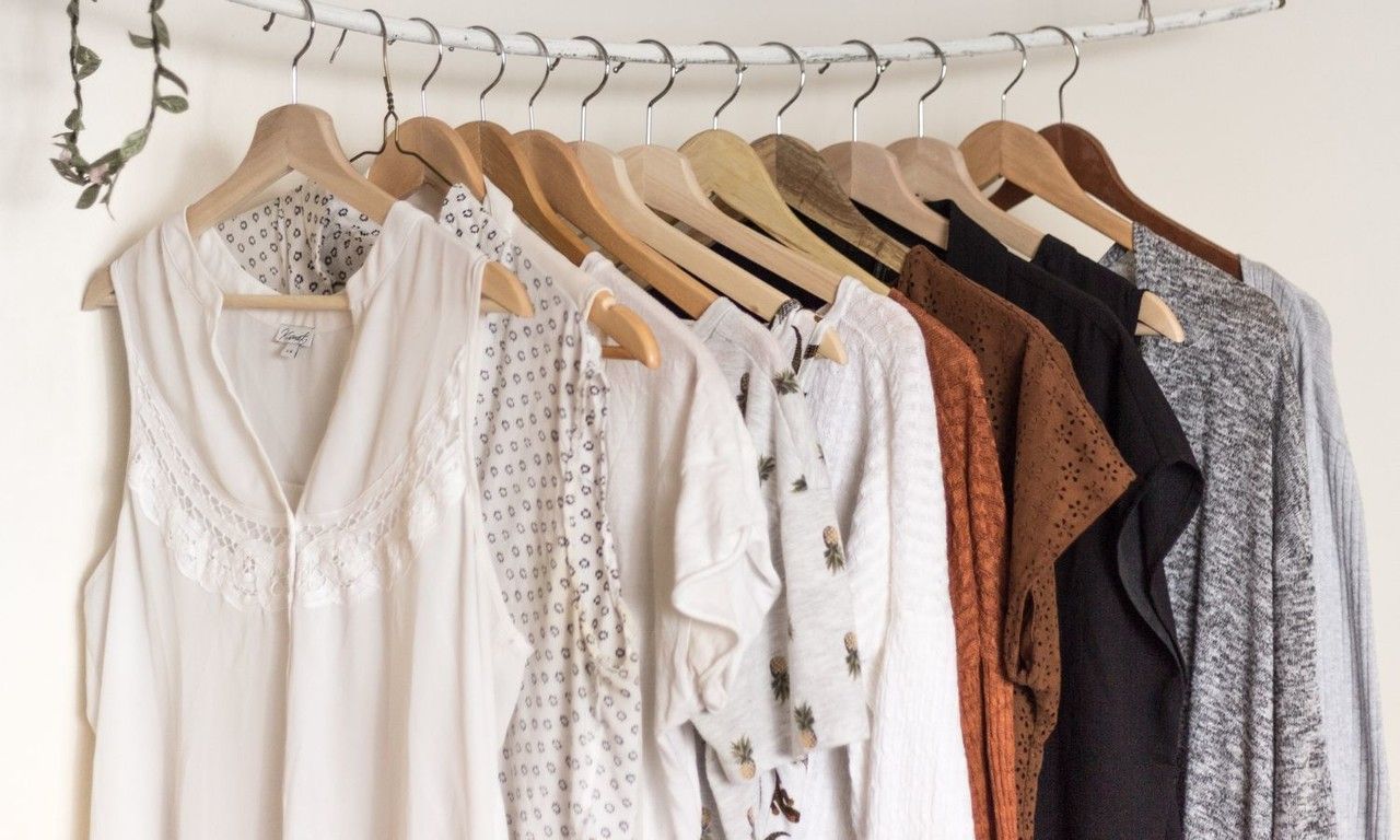 ¿Qué colores de ropa son ideales para el verano?