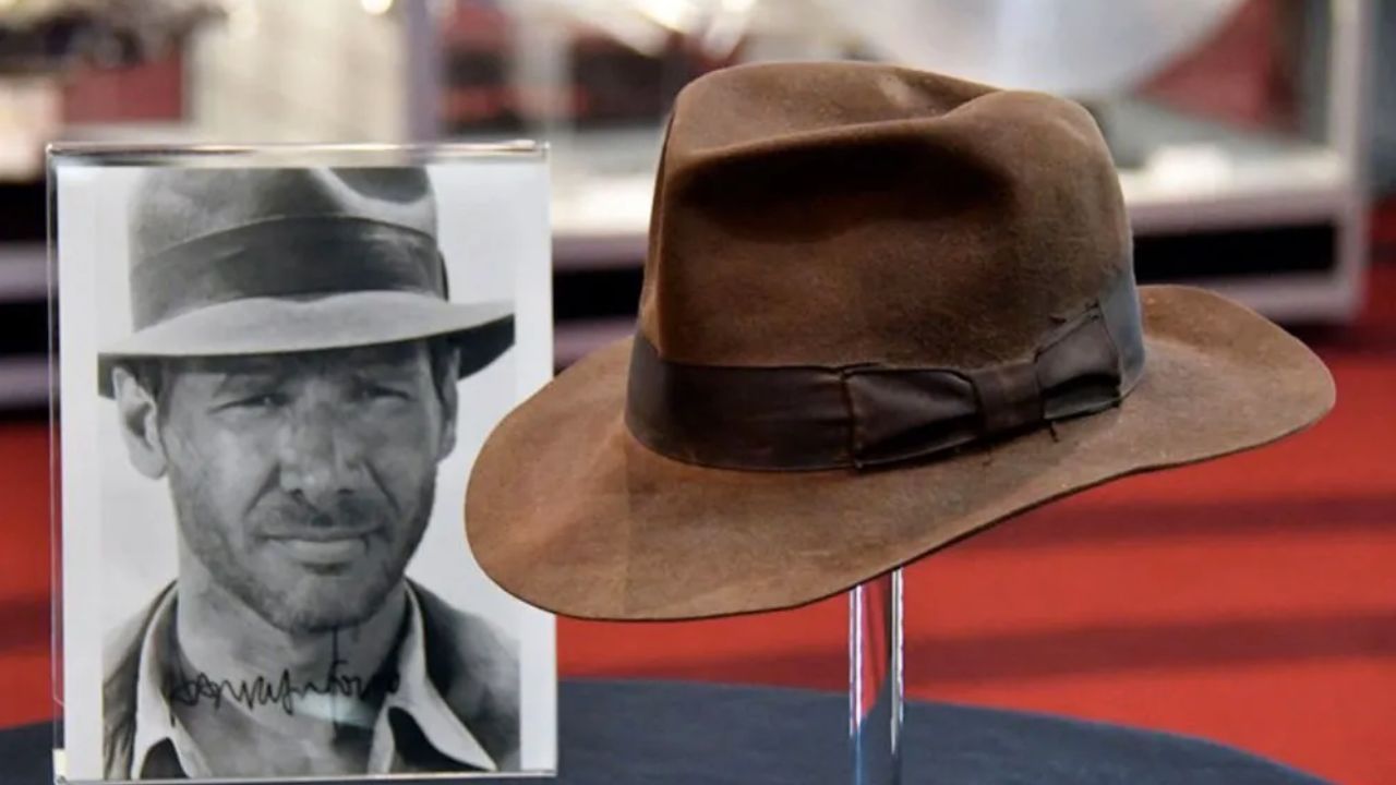 Sombrero de Indiana Jones alcanza los 630 mil dólares en subasta
