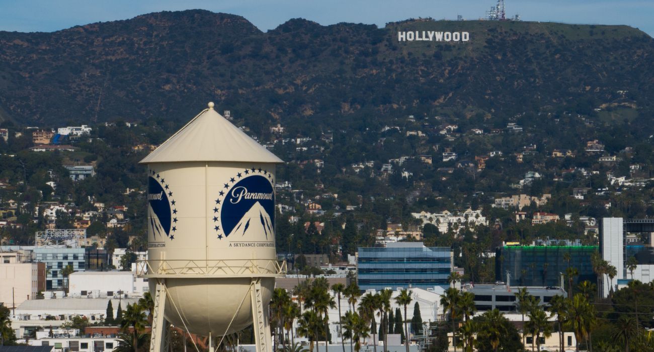 Demócratas piden frenar fusión Paramount–Warner Bros